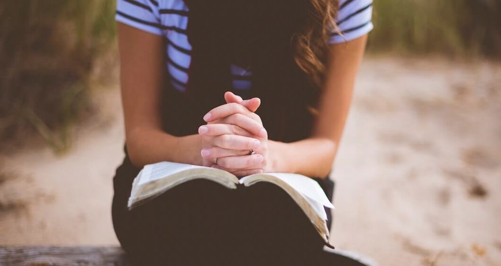 « En suspend » ou « en suspens » : orthographe | La culture générale