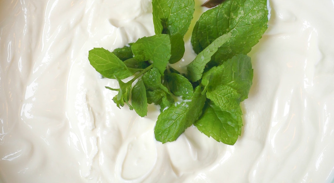 « Yaourt », « yogourt » ou « yoghourt » ? orthographe