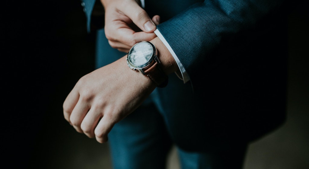 Incessamment sous peu : une faute